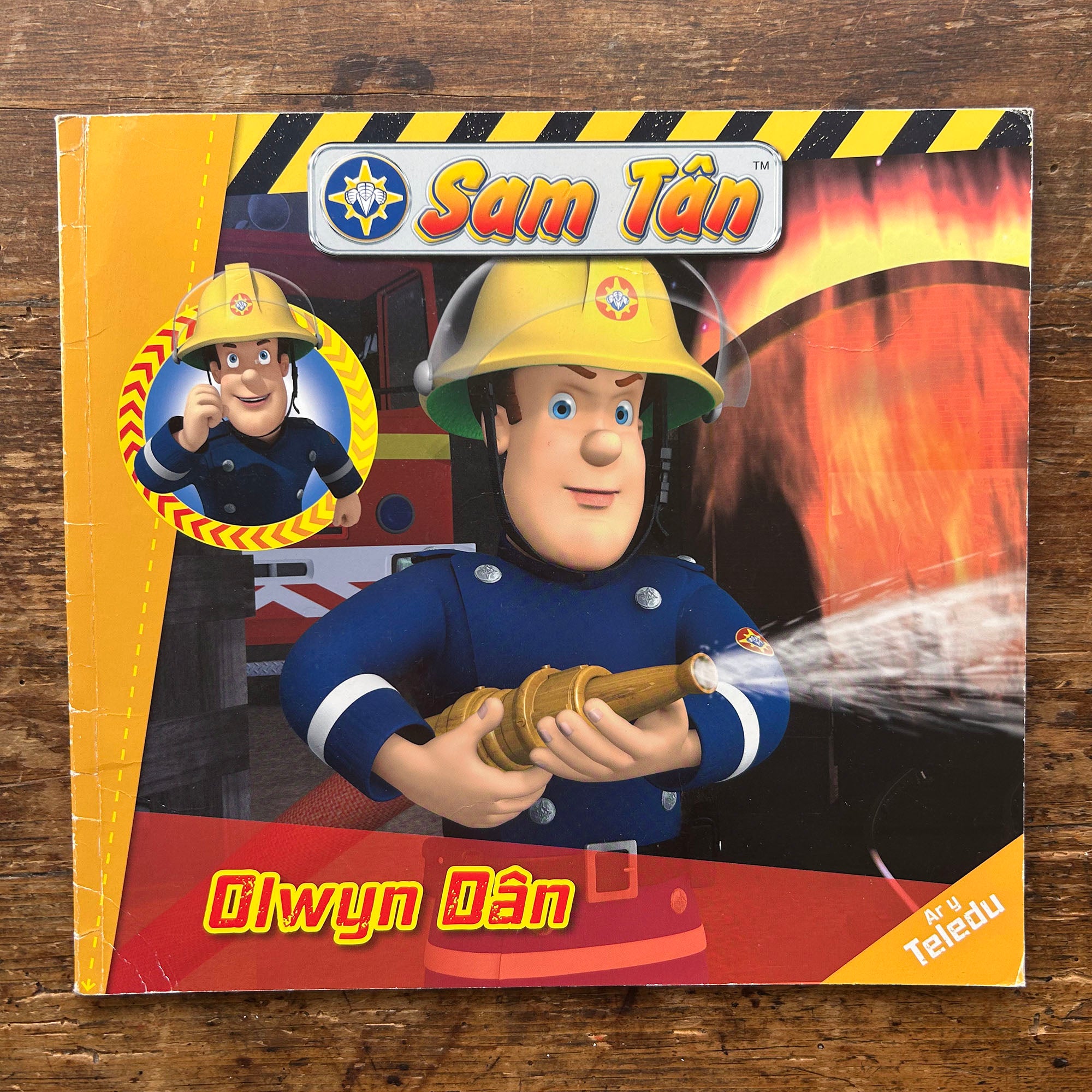 Sam Tân - Olwyn Dân: Darllen 10 Munud (Preloved) – The Welsh Gift Shop