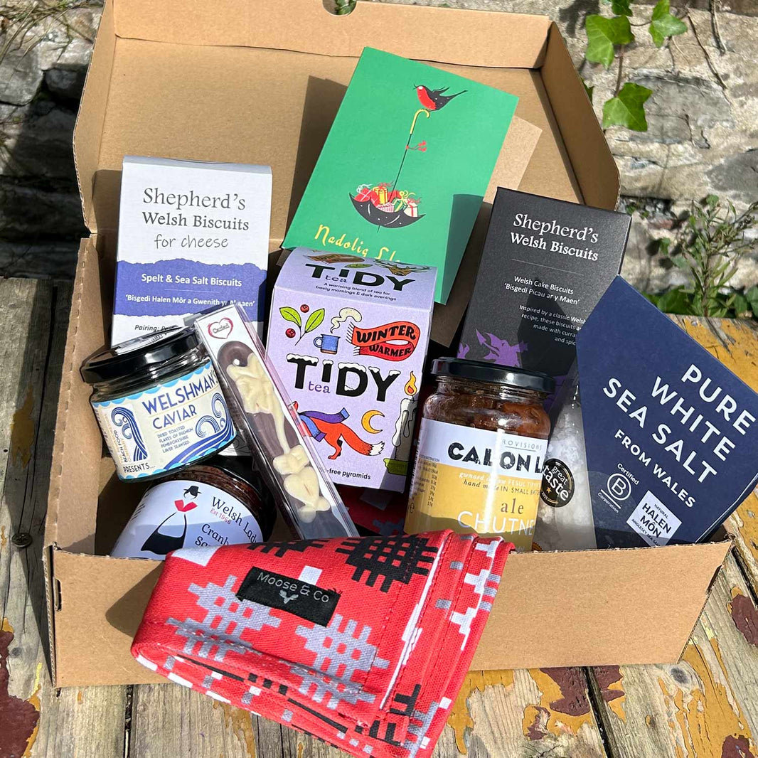 Welsh gifts for a Christmas in Wales – The Welsh Gift Shop