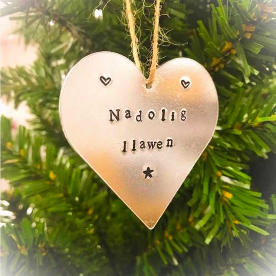 Welsh gifts for a Christmas in Wales – The Welsh Gift Shop